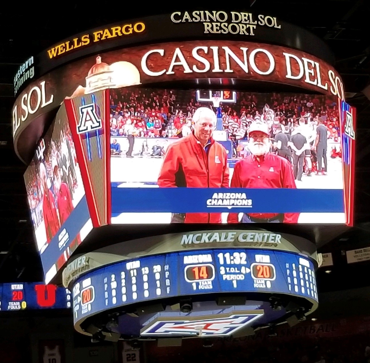 Associate Dean Jerry Perry honored as Academic Champion | University of ...